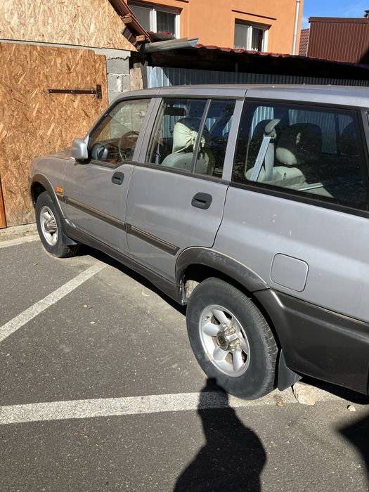 Ssangyong musso(motor mercedes 2.3) Fagaras • OLX.ro