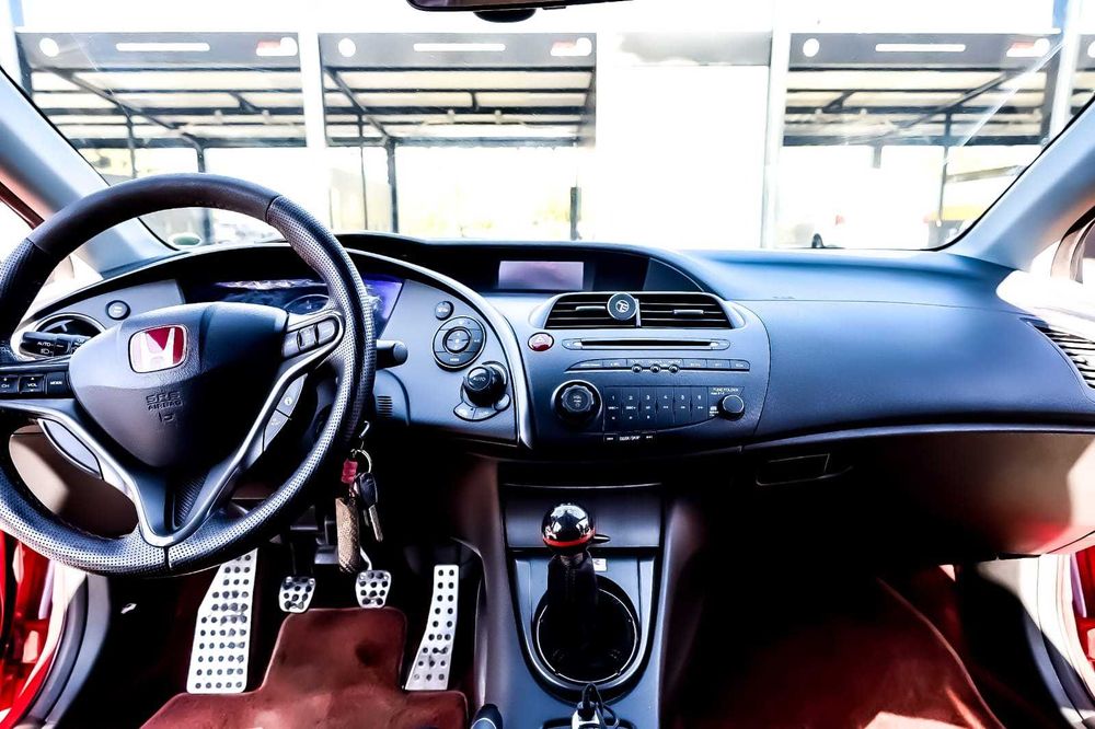 Vand Honda Civic Type R FN2 9000 EURO Bucuresti Sectorul 2 • OLX.ro