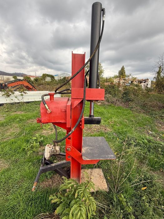 Spargator de lemne Baia de Fier • OLX.ro
