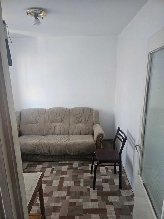Garsoniera de dat in chirie Botosani • OLX.ro