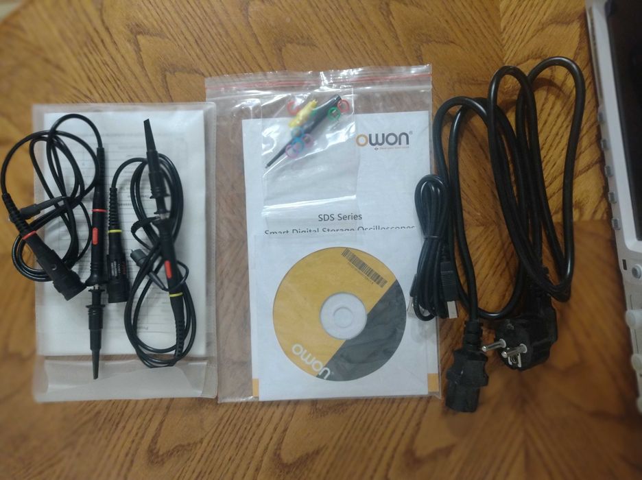 Osciloscop digital cu două canale de 60 MHz Owon SDS6062-V, nou Suceava • OLX.ro