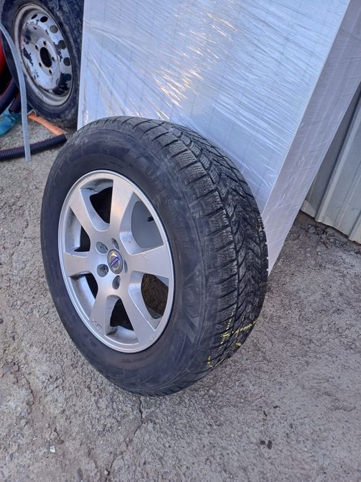 Jante cu cauciucuri de iarna Volvo Xc60 Botosani • OLX.ro