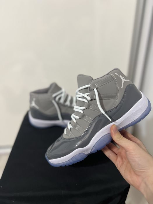 Jordan 11 retro cool grey 42 (nike,af1,j4) Bucuresti Sectorul 5 • OLX.ro