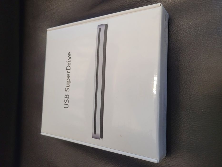 Apple USB SuperDrive Nou sigilat / DVDRW Extern Ploiesti • OLX.ro