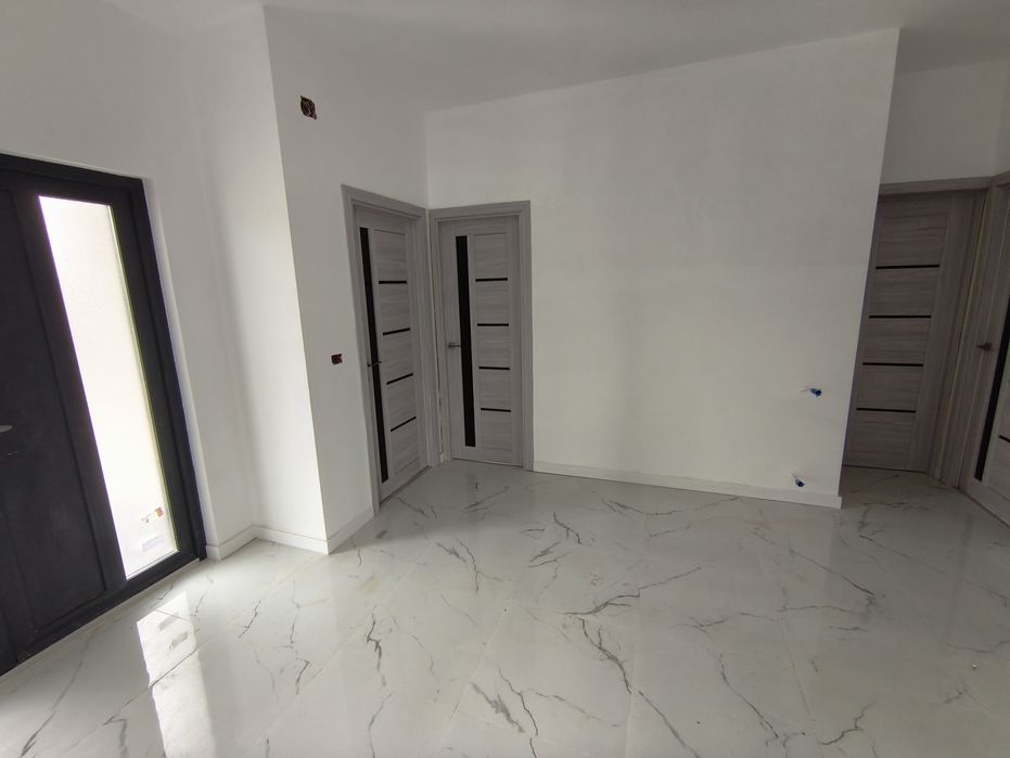 Vând casă noua strada Stefan cel mare Pascani • OLX.ro