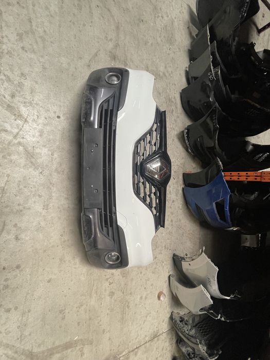 Bara Fata completa cu grila Renault Kadjar Craiova • OLX.ro