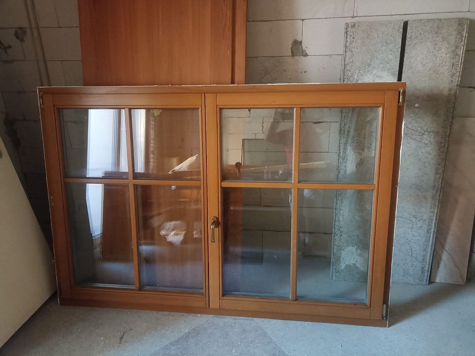Ferestre și uși din lemn stratificat cu geam termopan Radu Negru • OLX.ro