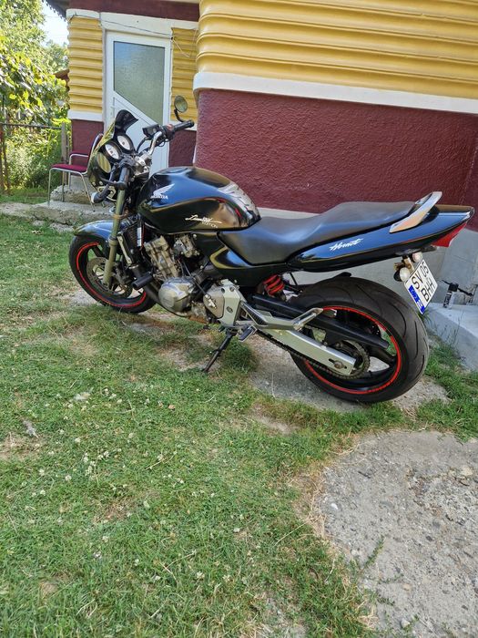 Honda hornet limitat A2 Falticeni • OLX.ro