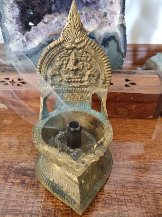 Benzoina Sambrani Tamaie Smirna rasina indiana Java Javanese Tree ...