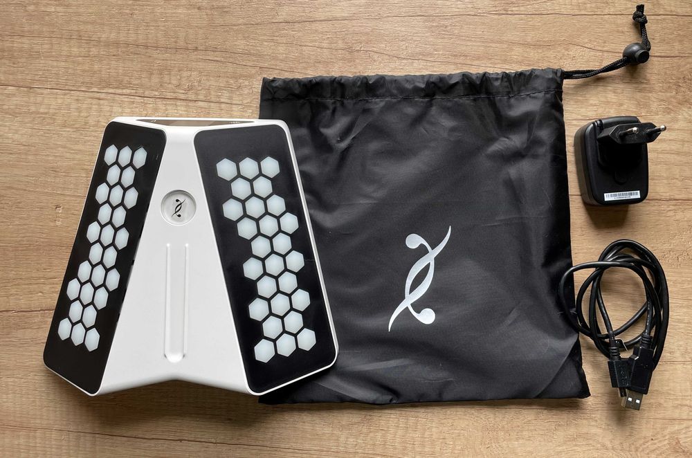 Dualo Du-Touch S: sintetizator / controller / sequencer super portabil ...