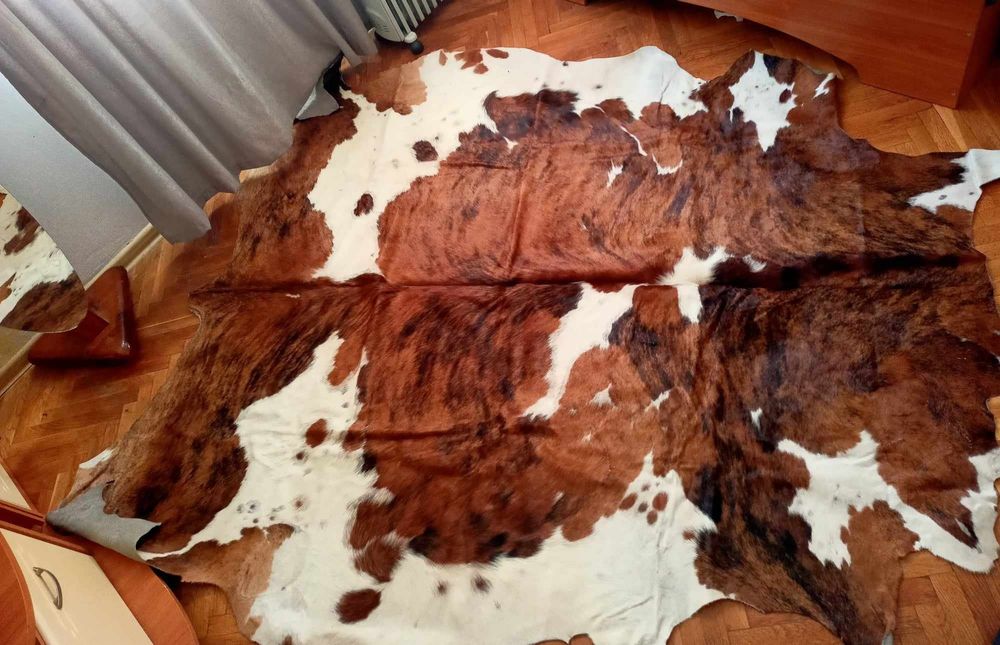 Килим от телешла кожа 227см/205см гр. София Люлин 1 • OLX.bg