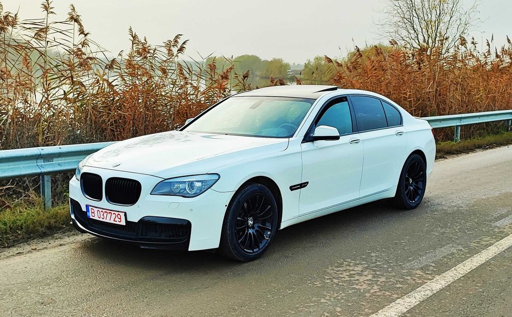 A. BMW 740D Xdrive 4x4 2012 M Packet, 306 CP, euro 5, scaune incalzite ...