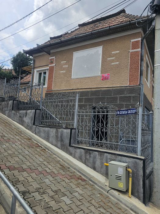 Casa de Vanzare Turda • OLX.ro