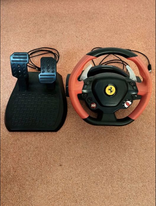 Volan pedale Thrustmaster Ferrari 458 Xbox One S X PC cu Logitech G920 ...