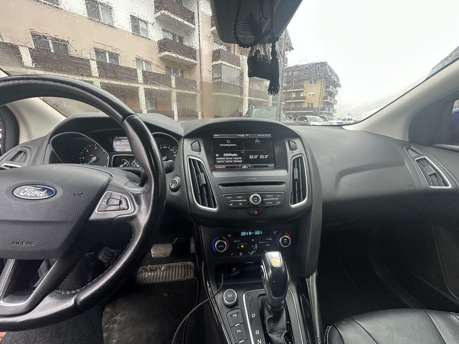 Ford focus automat Sanpetru • OLX.ro