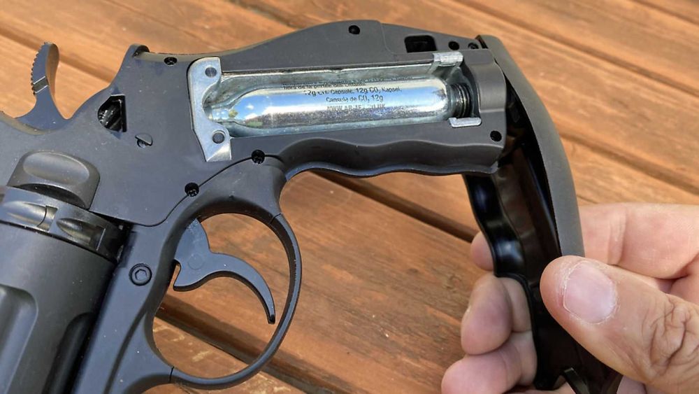 PISTOL BUN! *MAX JOULI* [Cu Bile De Cauciuc] - Fara Permis-Co2 Airsoft ...