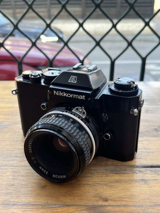 Nikkormat EL + Nikkor 50/2.0 Popoveni • OLX.ro