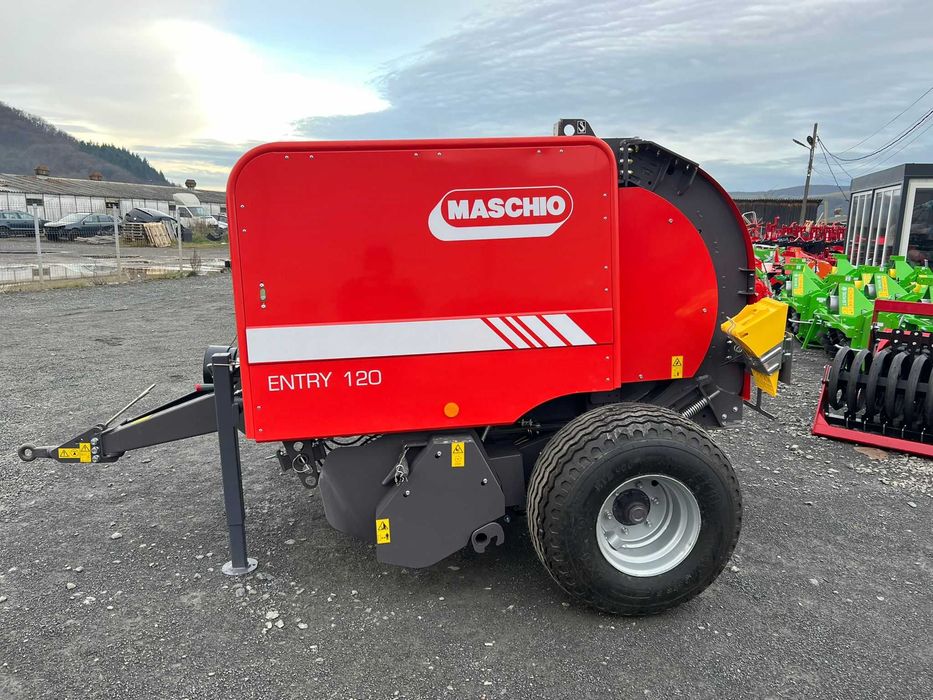 Presa baloti rotunzi ENTRY 120 / ENTRY 150 - Maschio Gaspardo Gilau ...