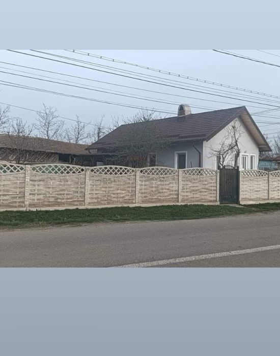 Vând Casa Boldesti- Grădiștea Boldesti-Gradistea • OLX.ro