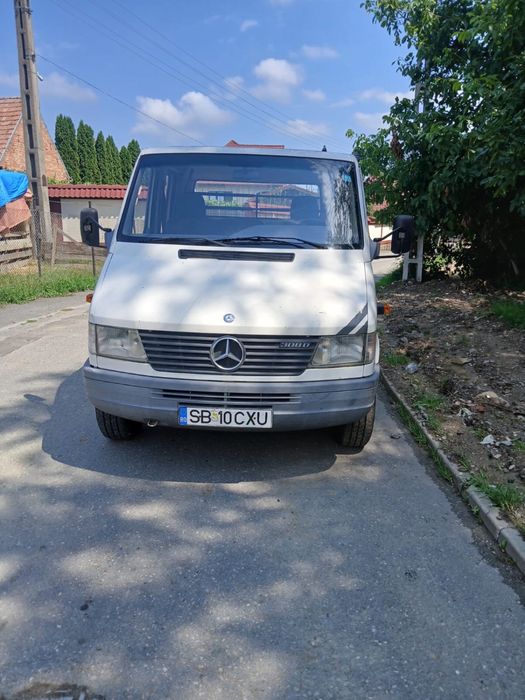 De vânzare Mercedes-Benz Sprinter Rasinari • OLX.ro