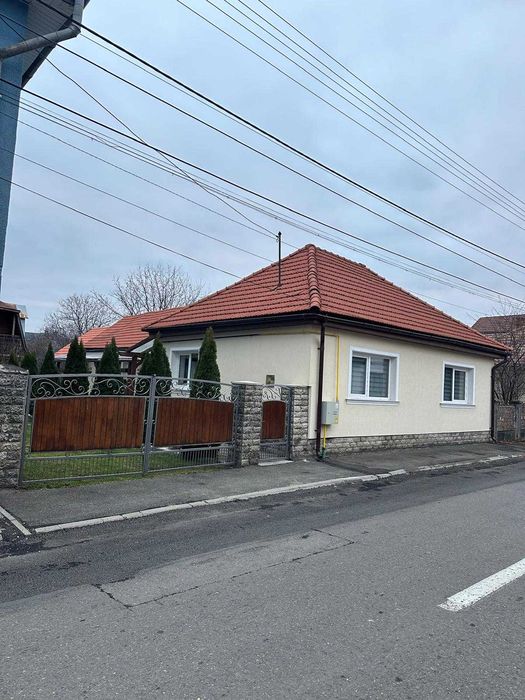 Se vinde casa complect mobilata si utilata in Reghin Reghin • OLX.ro
