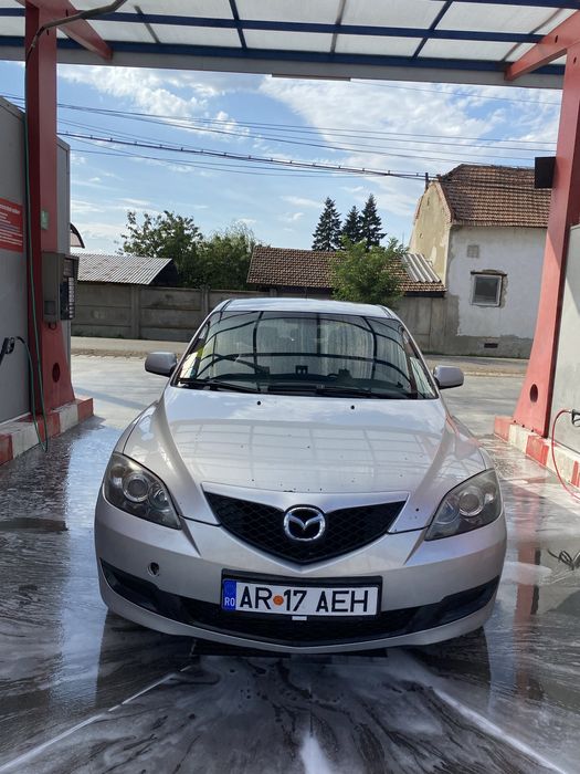 Masina mazda 3 , 2005 Arad • OLX.ro