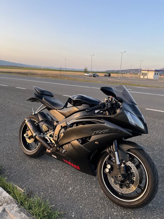 Yamaha r6 - yzf r6 - 2011 Sebes • OLX.ro