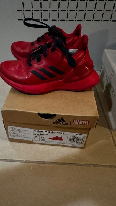 Adidas Spider-Man Marvel Детски маратонки, обувки, ботуши и пантофи гр ...