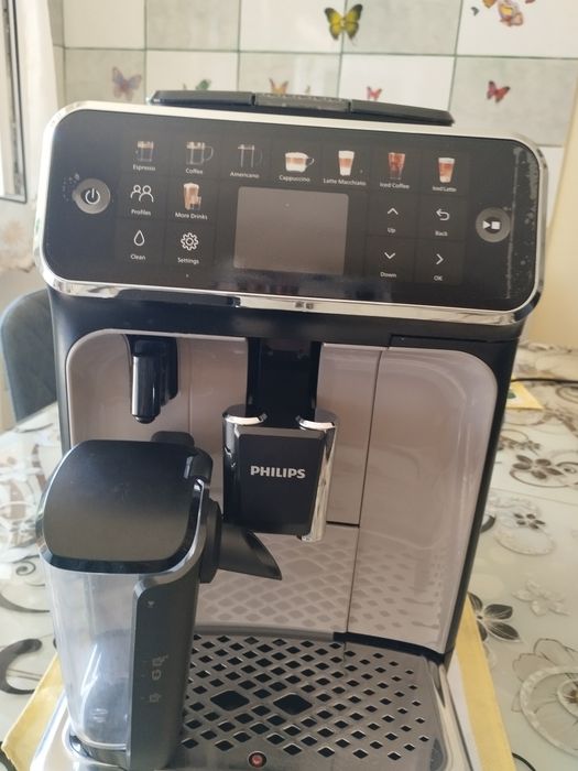 Expresor cafea philips latte go 5500 Hunedoara • OLX.ro