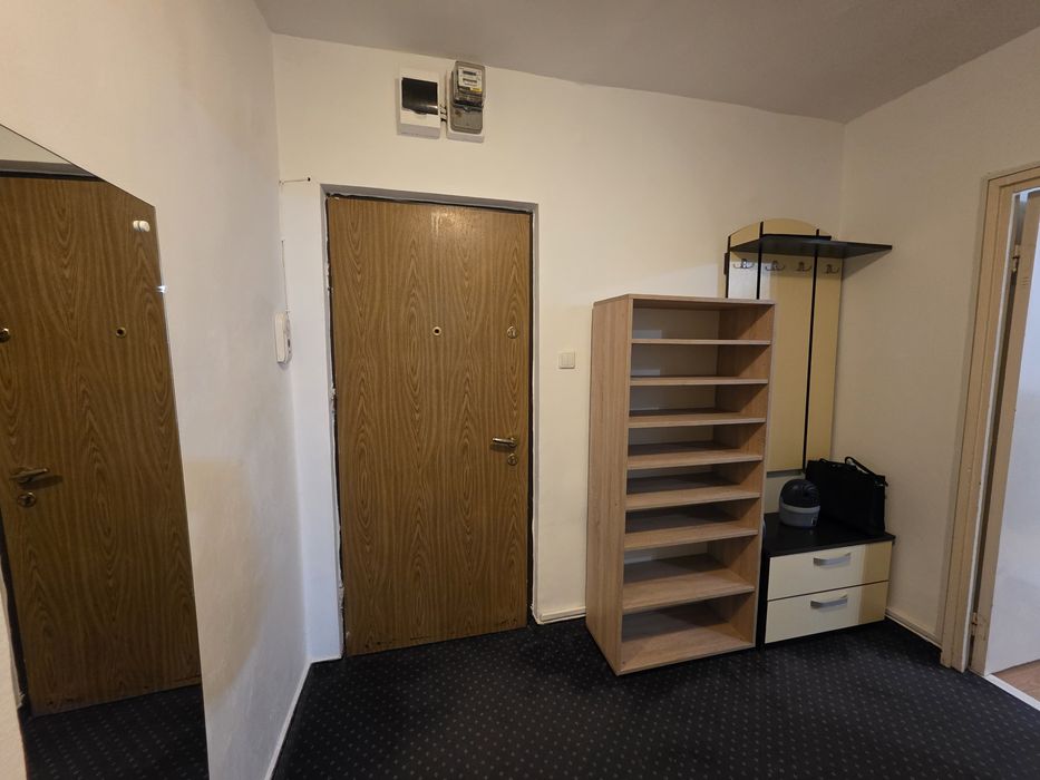 Garsoniera de închiriat Brasov • OLX.ro