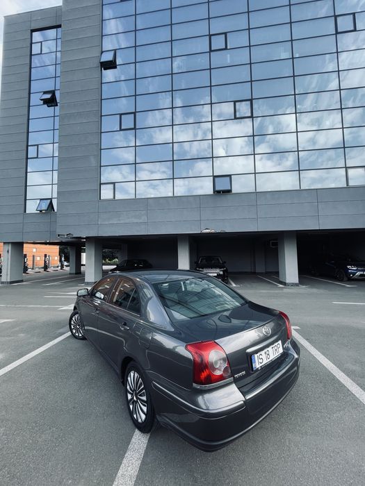 Vand Toyota Avensis T250 Iasi • OLX.ro