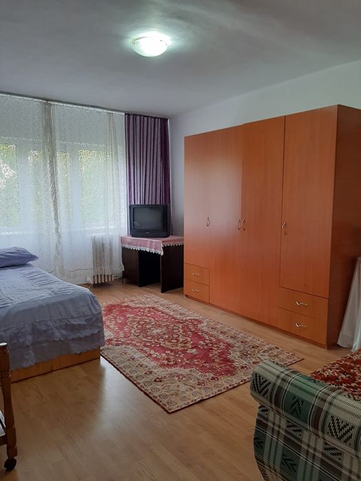 Proprietar Oradea, 1 camera de inchirit in Decebal Dacia, 240 euro