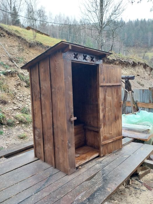 Toaleta de gradina WC Arad • OLX.ro