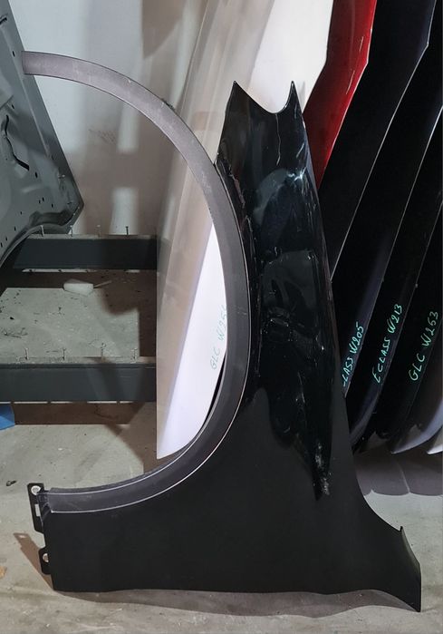 Aripa stanga față Mercedes GLC W253 X253 C253 A253 an 2016-2022 Arad ...