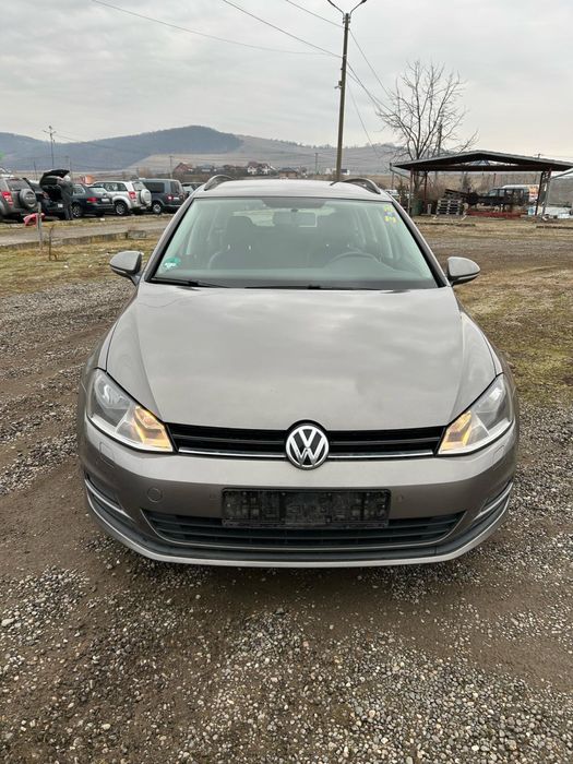 Volkswagen Golf 7 Automat Targu-Mures • OLX.ro