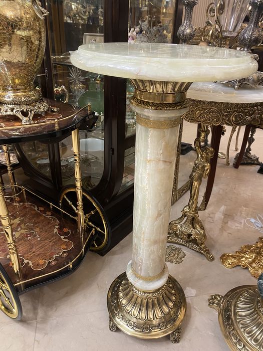 Postament/coloana/ onix -bronz Rasnov • OLX.ro