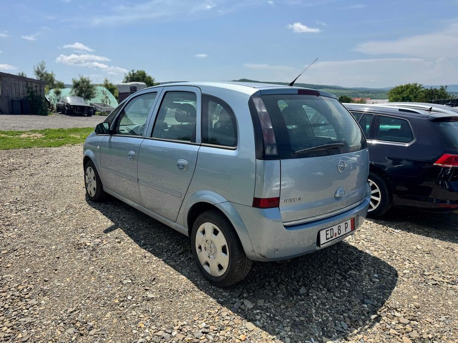 Opel Meriva 1.4 benzina AC Iasi • OLX.ro