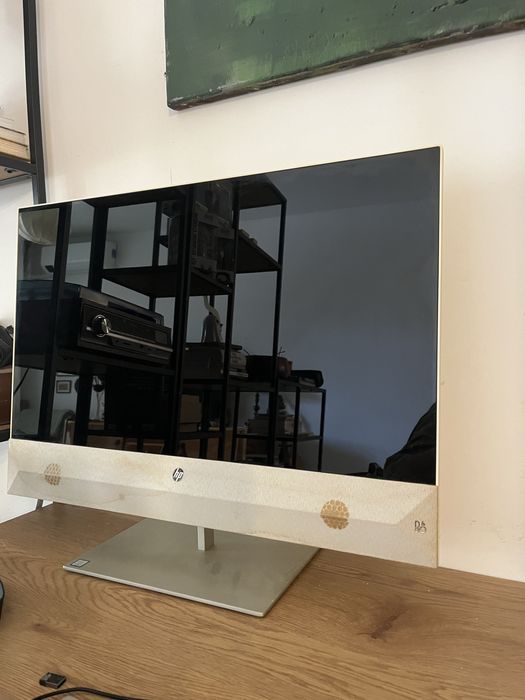 HP Pavilion 27-inch All-in-One Computer Bucuresti Sectorul 4 • OLX.ro