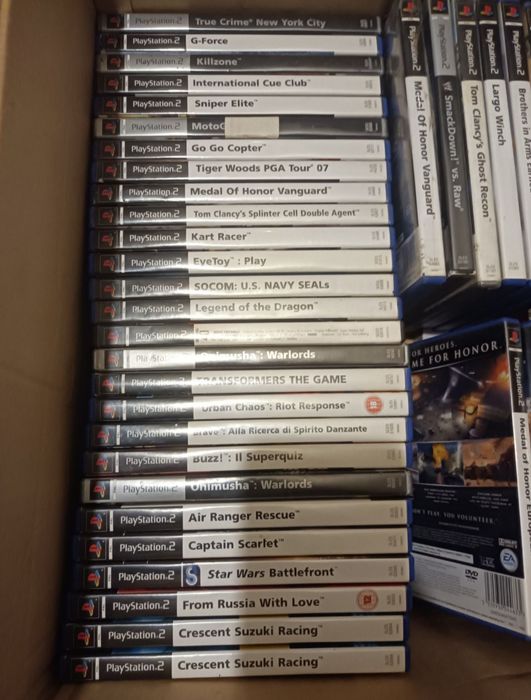 Lot jocuri PlayStation 2 PS2 Radauti • OLX.ro