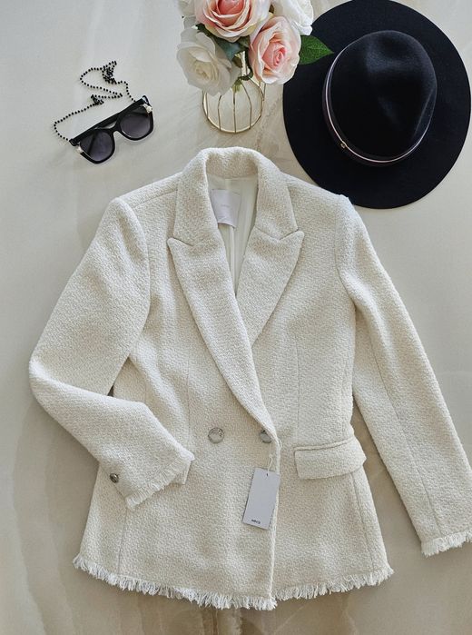 Вълнено сако "Mango" гр. Варна м-т Пчелина • OLX.bg