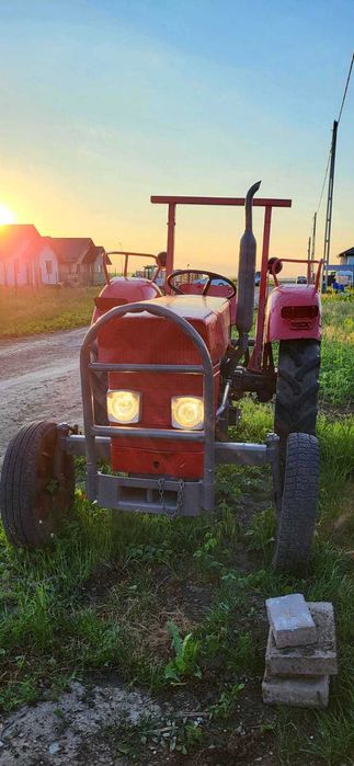 Tractoras Massey Ferguson 130 Vorovesti • OLX.ro