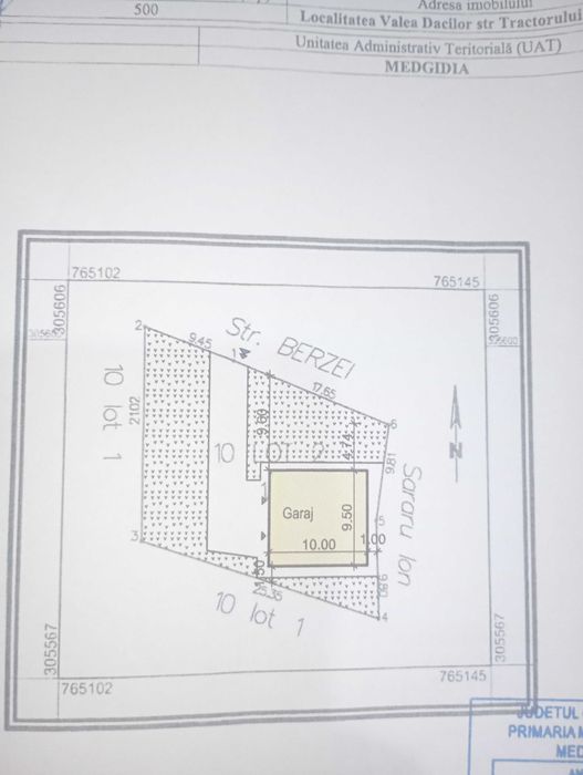 Vând garaj 10L x10l x 4h din structura metalica si panou sandwich ...