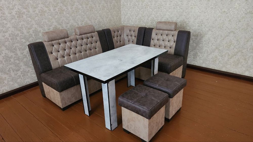 Угловой диван, Уголок со столом. Ugolok divan: 3 000 000 сум - Мебель для гостиной Бухара на Olx