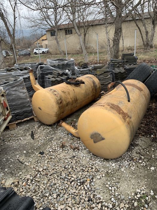 Пластмасови цистерни гр. Севлиево • OLX.bg