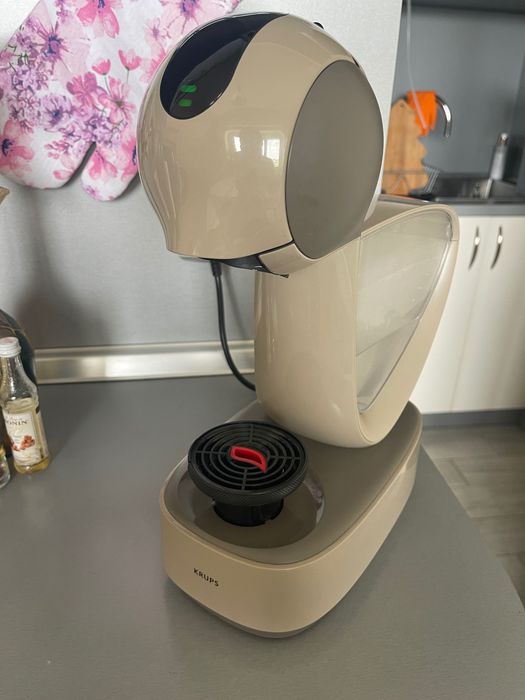 Кафемашина DOLCE GUSTO LED екран, гр. Шумен Боян Българанов 1 • OLX.bg