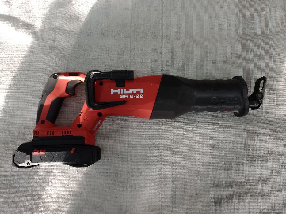 Fierastrau sabie hilti nuron sr6 22 Ciuperceni • OLX.ro