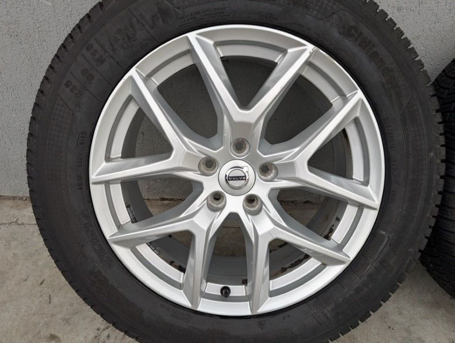 Jante 5 spite Y 18" Volvo XC60 XC70 XC40 S90 V90 S60 V60 anvelope 235 ...
