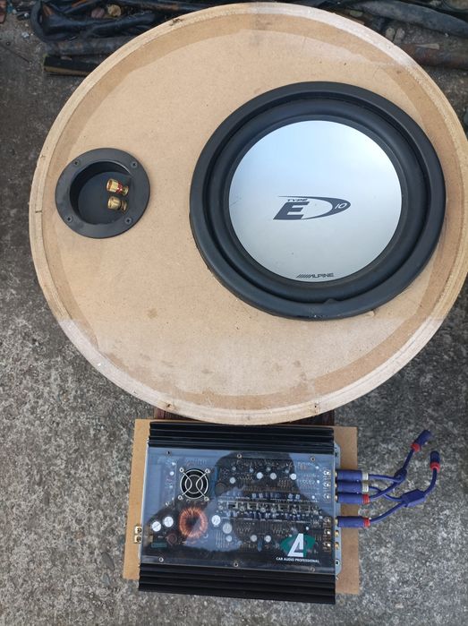 Boxa auto Subwoofer profesional și statie Drobeta-Turnu Severin • OLX.ro