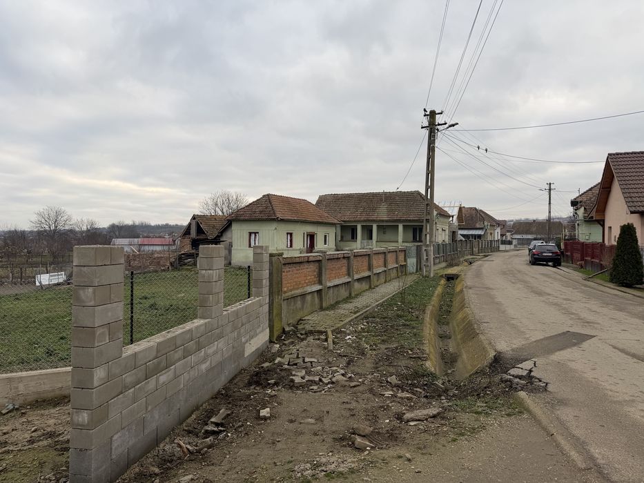 De vanzare Casa si teren in Mihalt jud Alba Mihalt • OLX.ro
