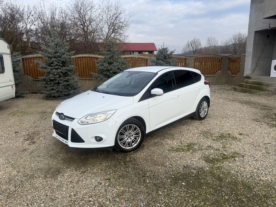Ford focus 2014 automat 69.000 km! Sannicoara • OLX.ro